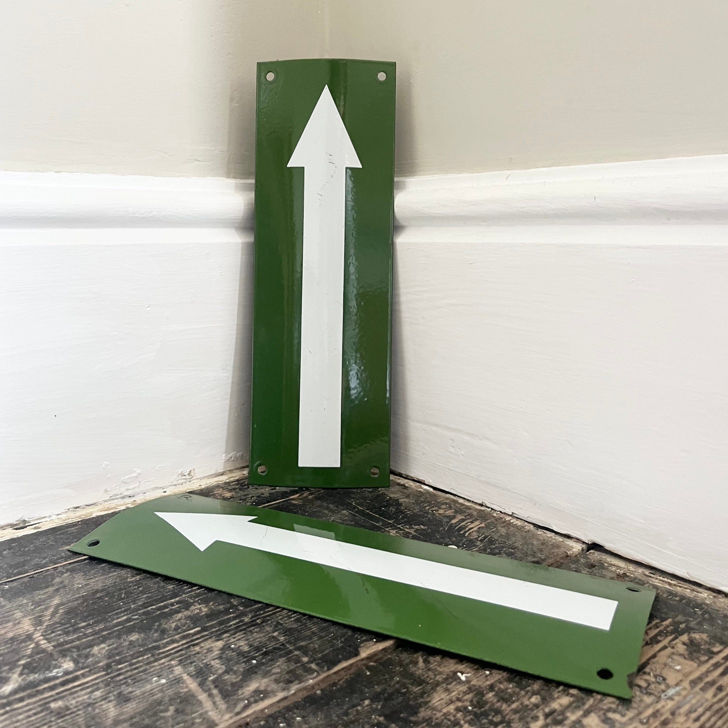 Green Enamel Arrow Sign – SPINDLE